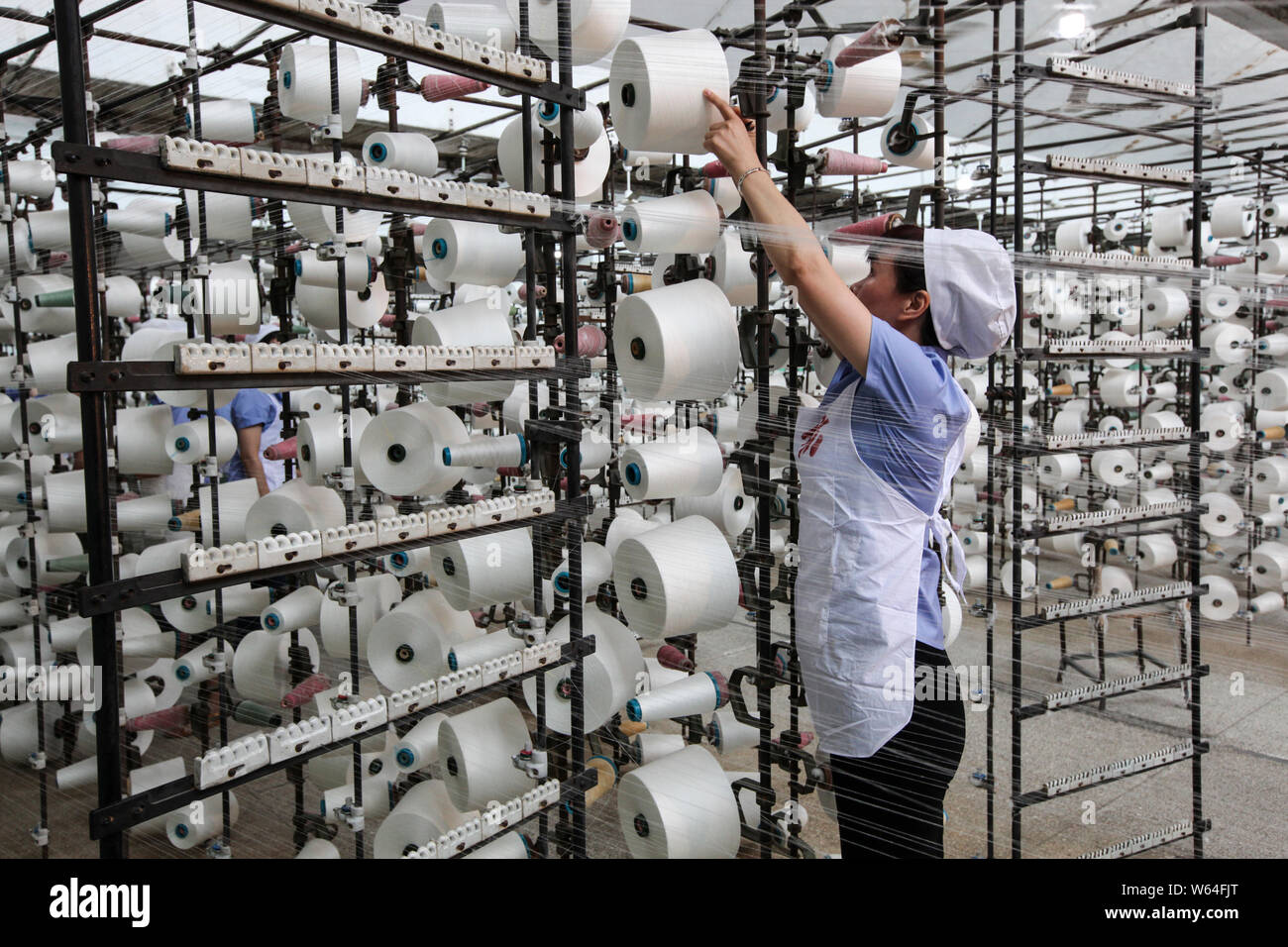 Female fujian province hi-res stock photography and images - Alamy