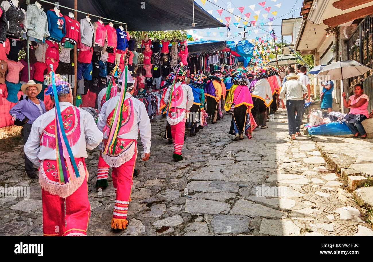 Group of mexican pilgrims hi-res stock photography and images - Alamy
