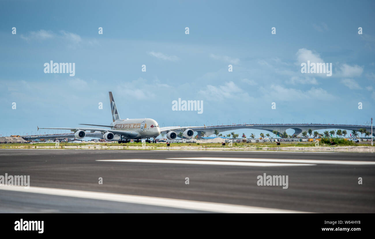 Airbus a380 construction hi-res stock photography and images - Alamy