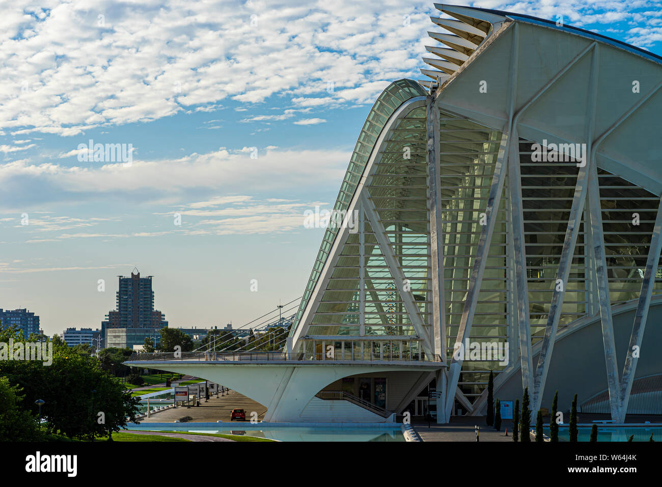 Valencia art and sciences garden hi-res stock photography and images ...