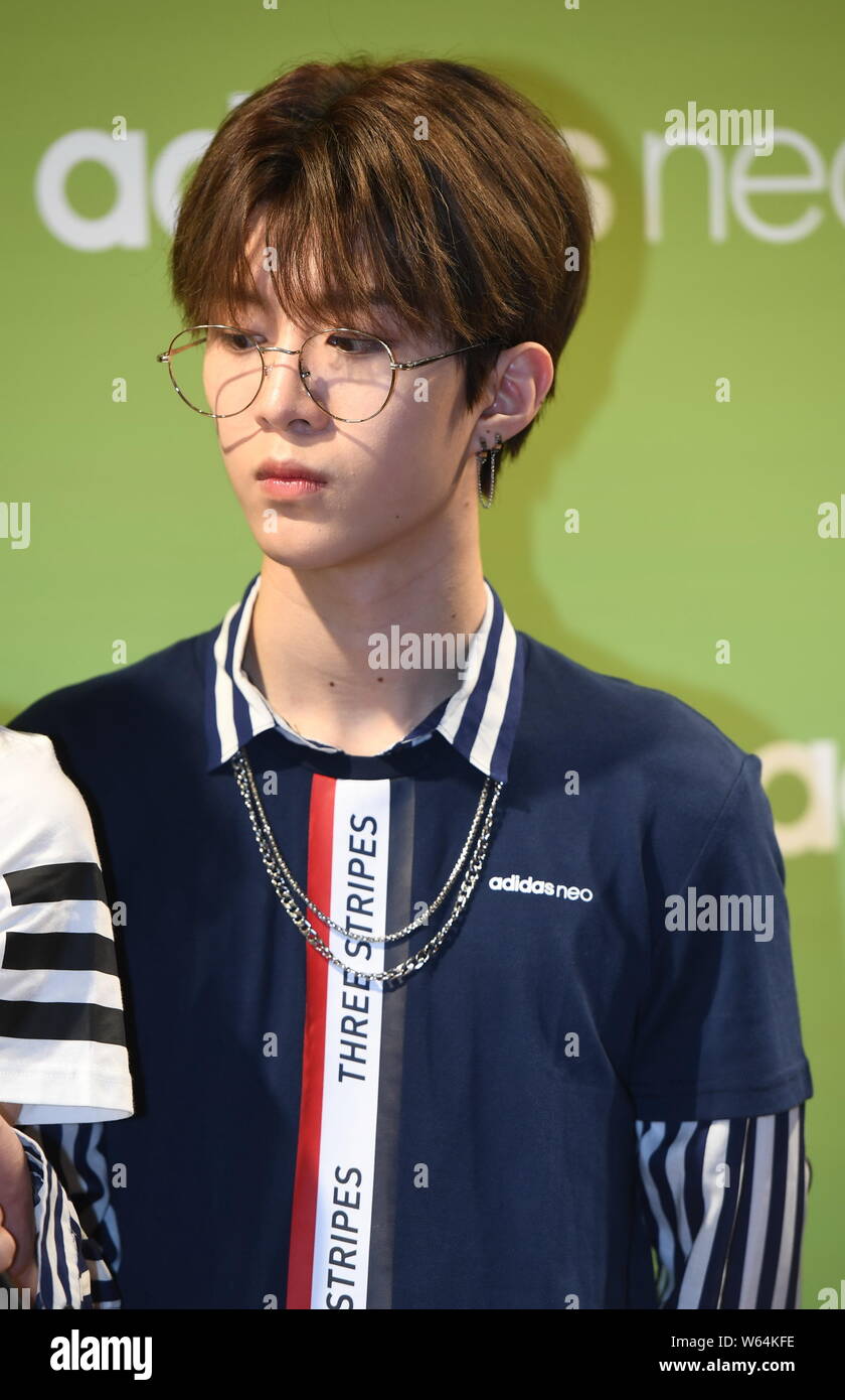 Chinese singer Fan Chengcheng, the younger brother of actress Fan ...