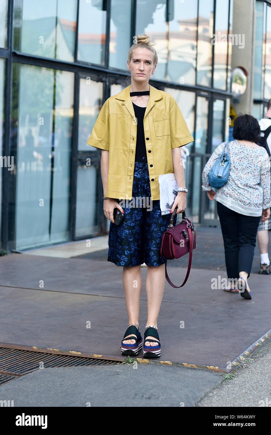 Street Snap during the Paris Fashion Week Spring/Summer 2019 in Paris ...