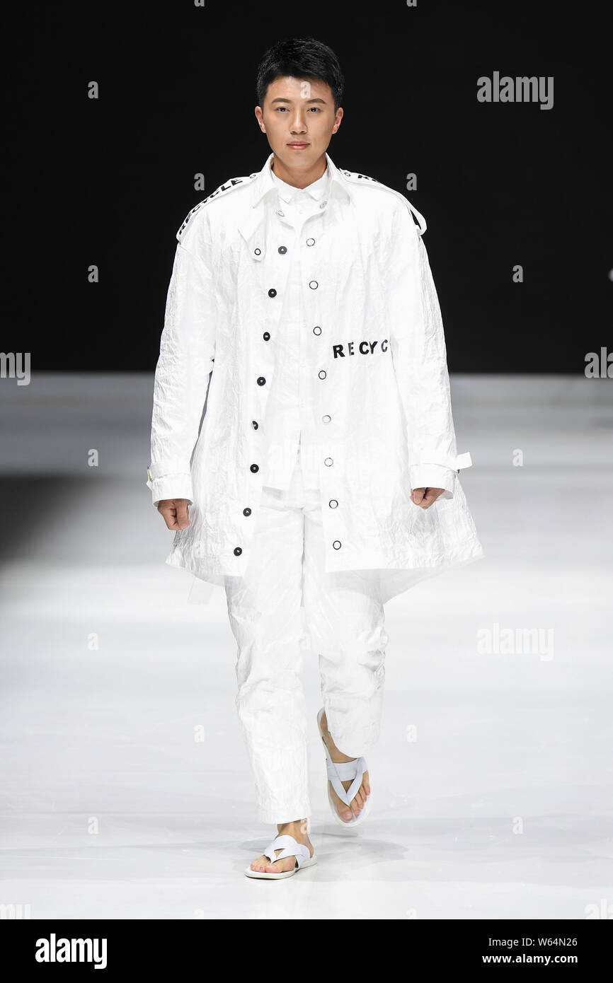Tracy chu hi-res stock photography and images - Alamy