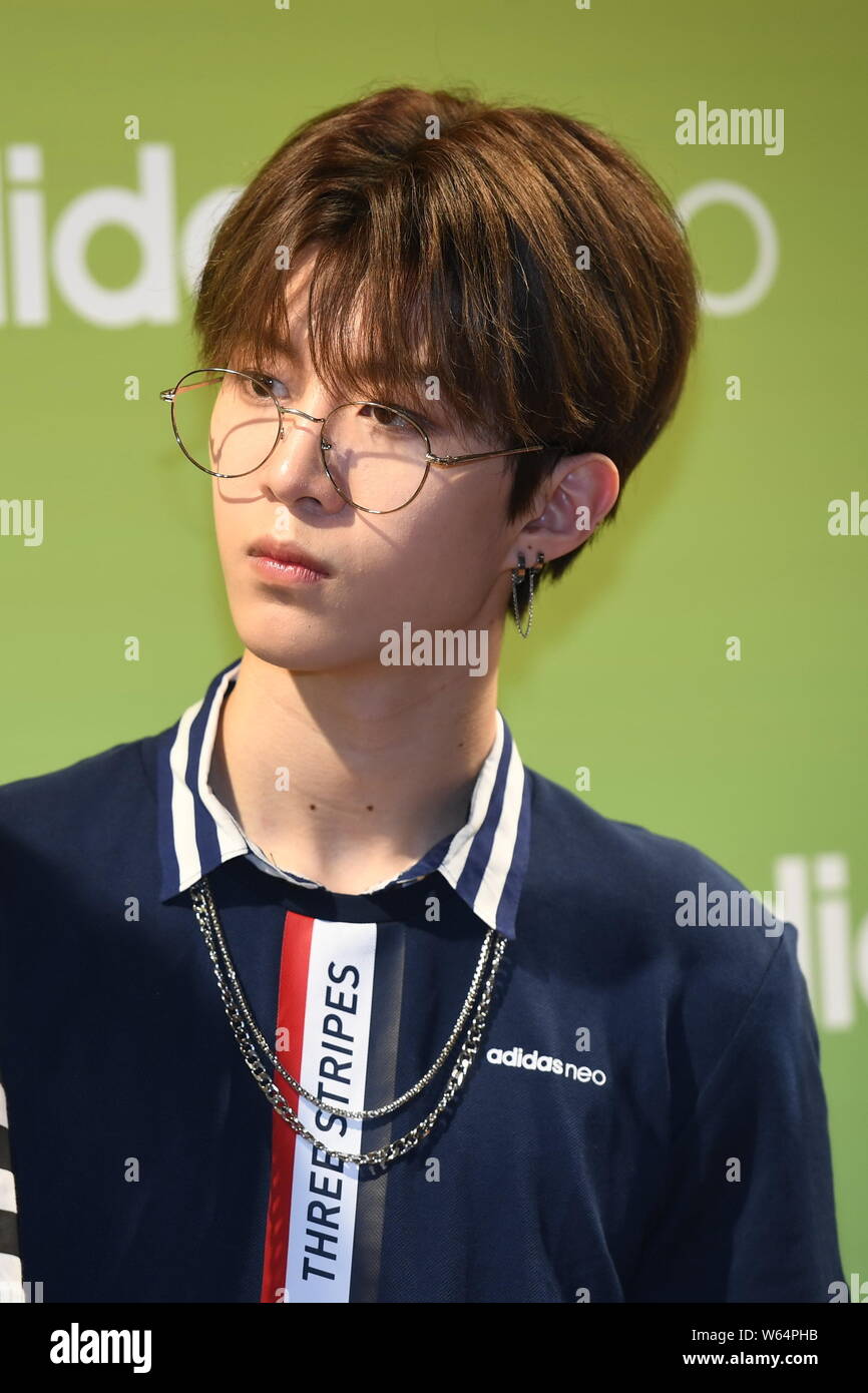 Chinese singer Fan Chengcheng, the younger brother of actress Fan ...