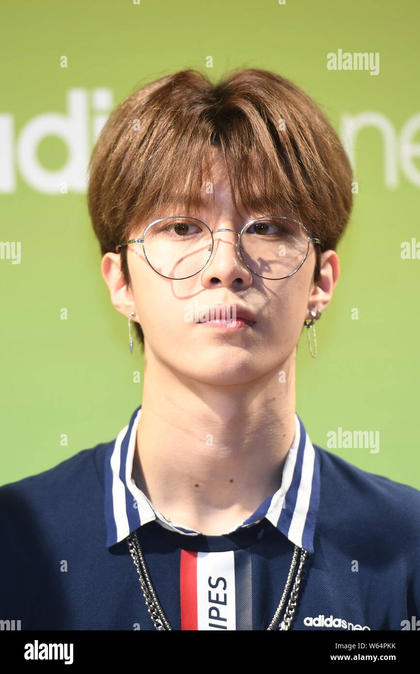 Chinese singer Fan Chengcheng, the younger brother of actress Fan ...