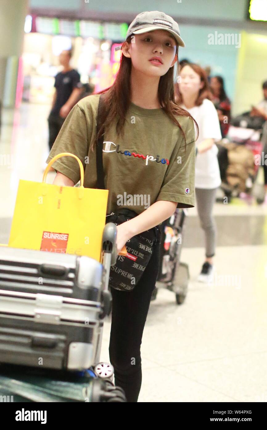 Chinese actress Jelly Lin or Lin Yun arrives at the Beijing Capital ...