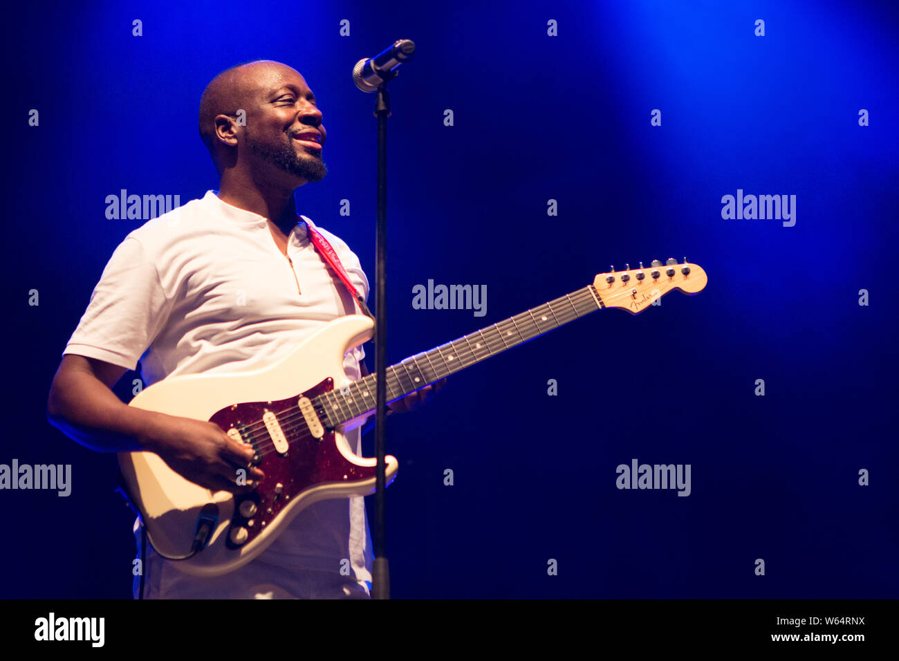 American rap artist wyclef jean hi-res stock photography and images - Alamy