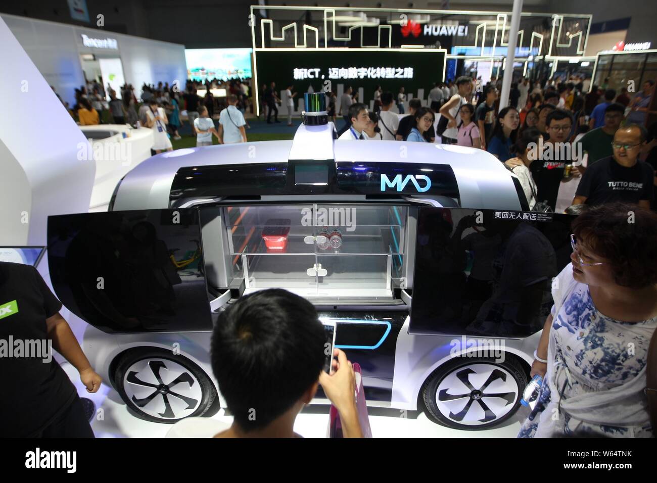 A concept driverless delivery vehicle that shuttles meals from ...