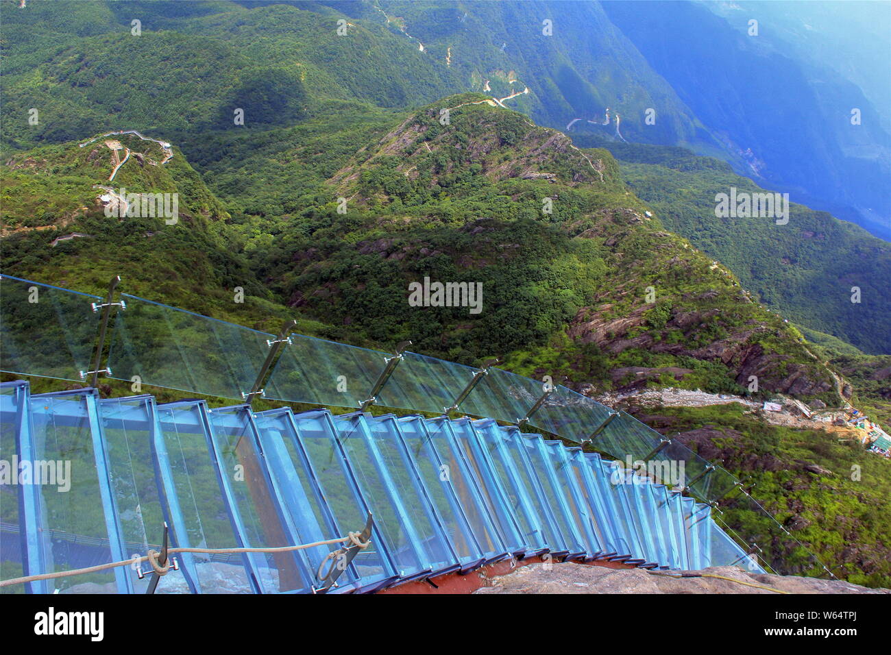 View of the China's first glass-bottomed staircase along a cliff in ...