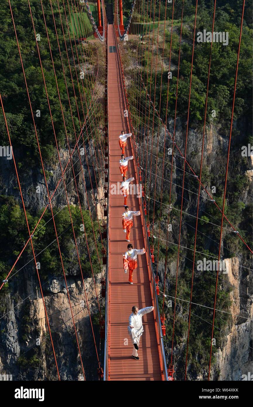 Taiji boxing hi-res stock photography and images - Alamy