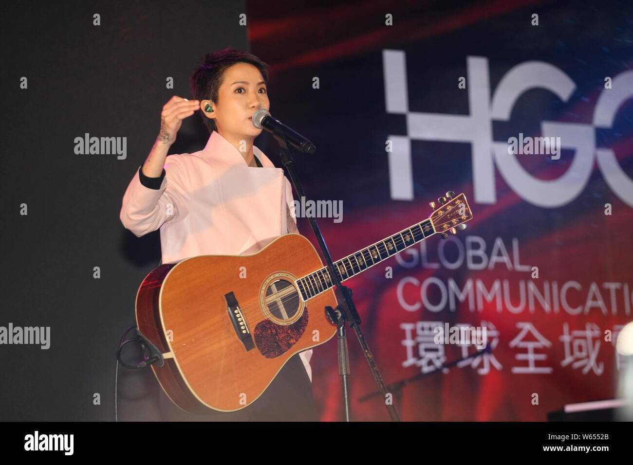 Ocean race volvo hong kong hi-res stock photography and images - Alamy