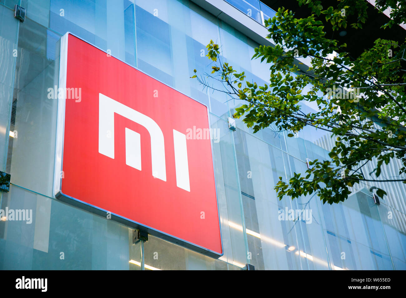 Phone manufacturing china hi-res stock photography and images - Alamy