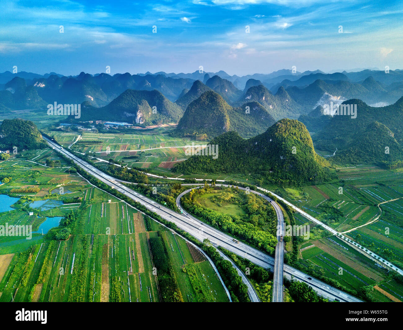 Landscape of the Sanjiang-Beihai Expressway through mountains and ...