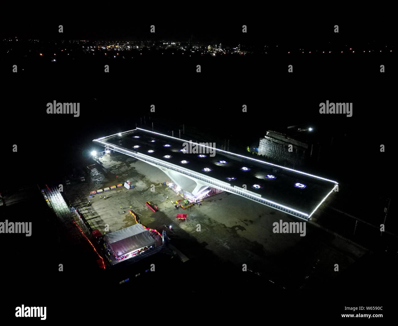 Dock 86 hi-res stock photography and images - Alamy