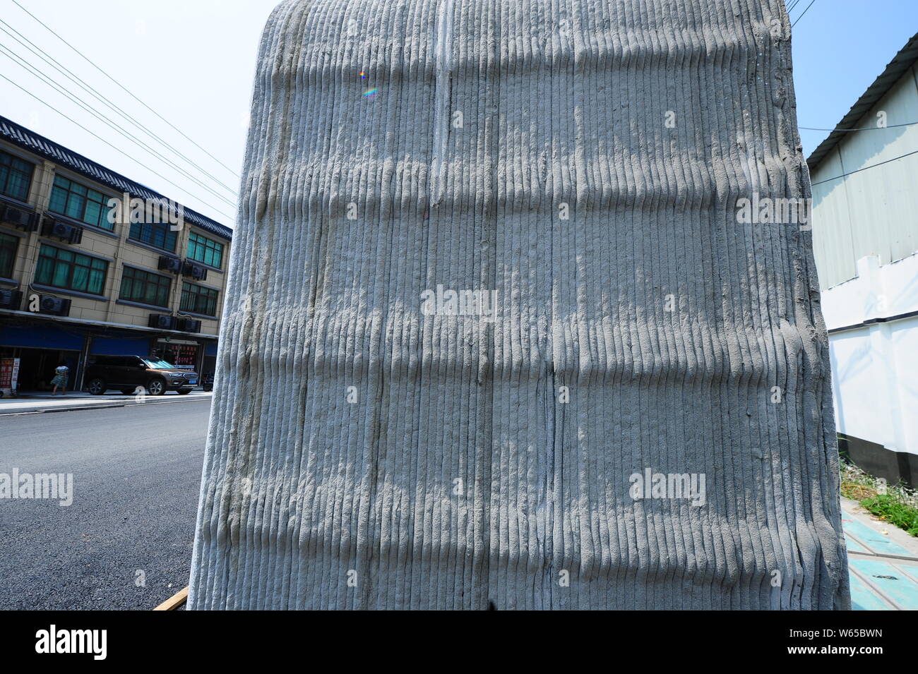 A 3D-printed bus station in Huzhou city, east China's Zhejiang province ...