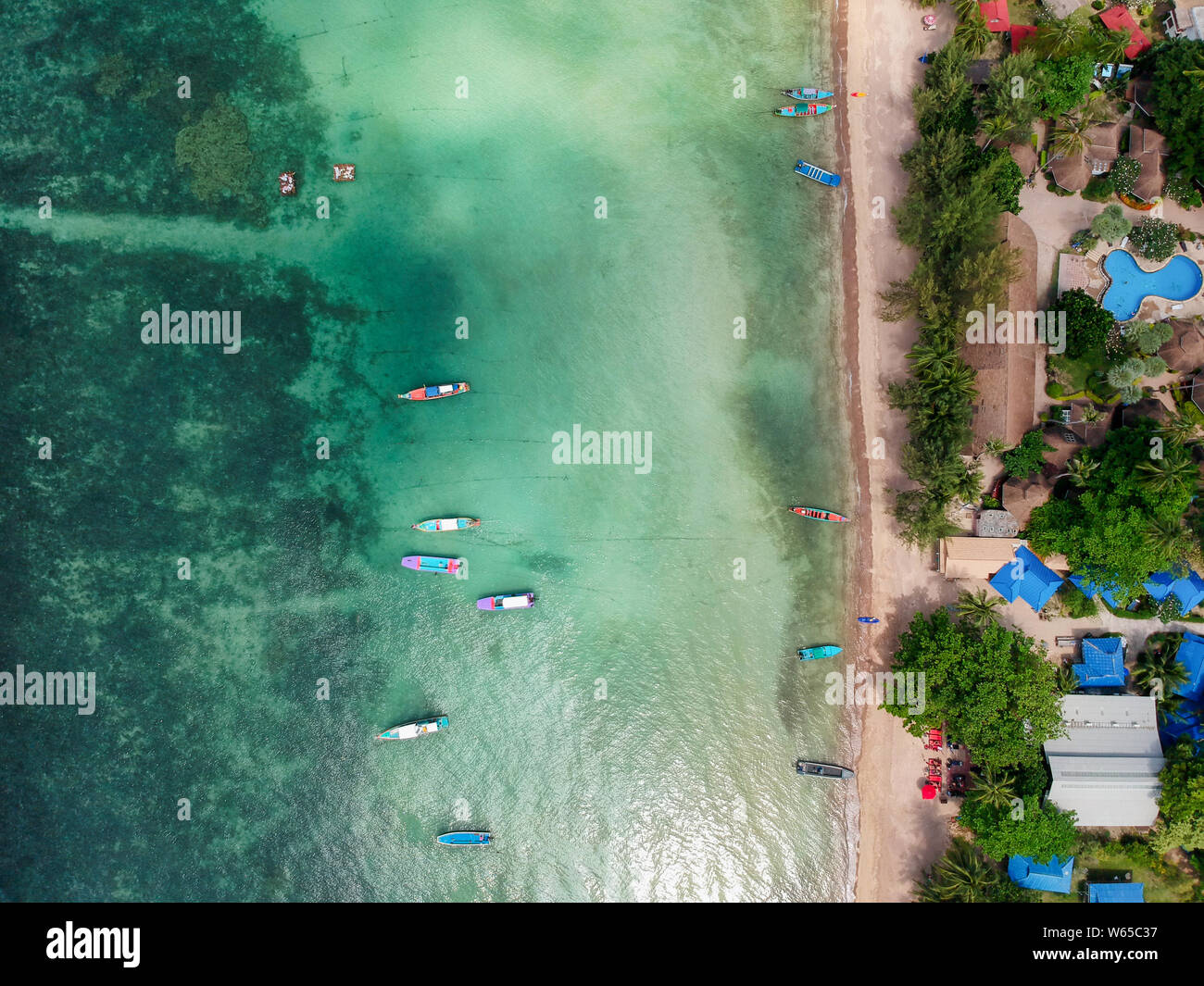 Aerial view on Sairee beach, topical island of Koh Tao, Thailand Stock ...