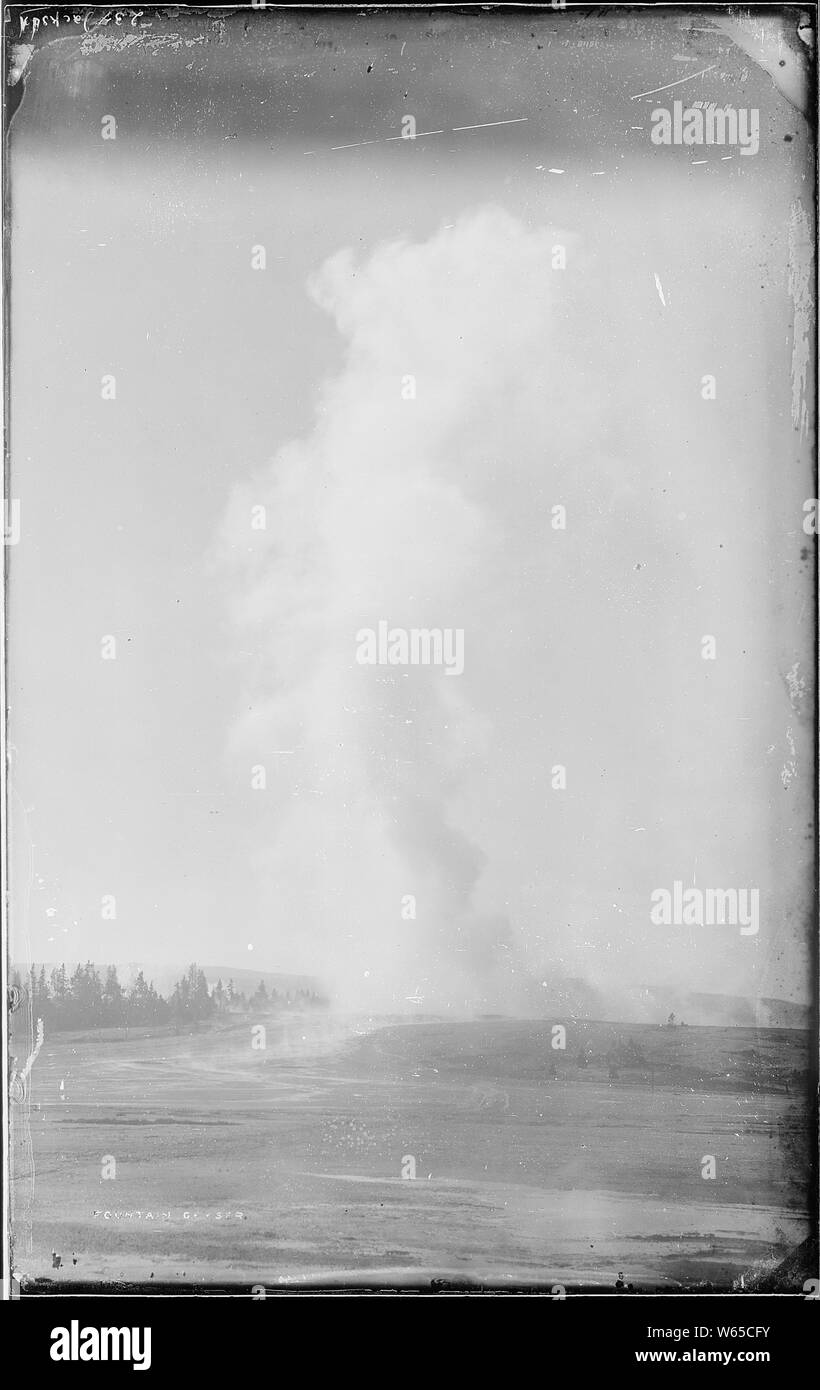 Fountain Geyser, Yellowstone Stock Photo - Alamy