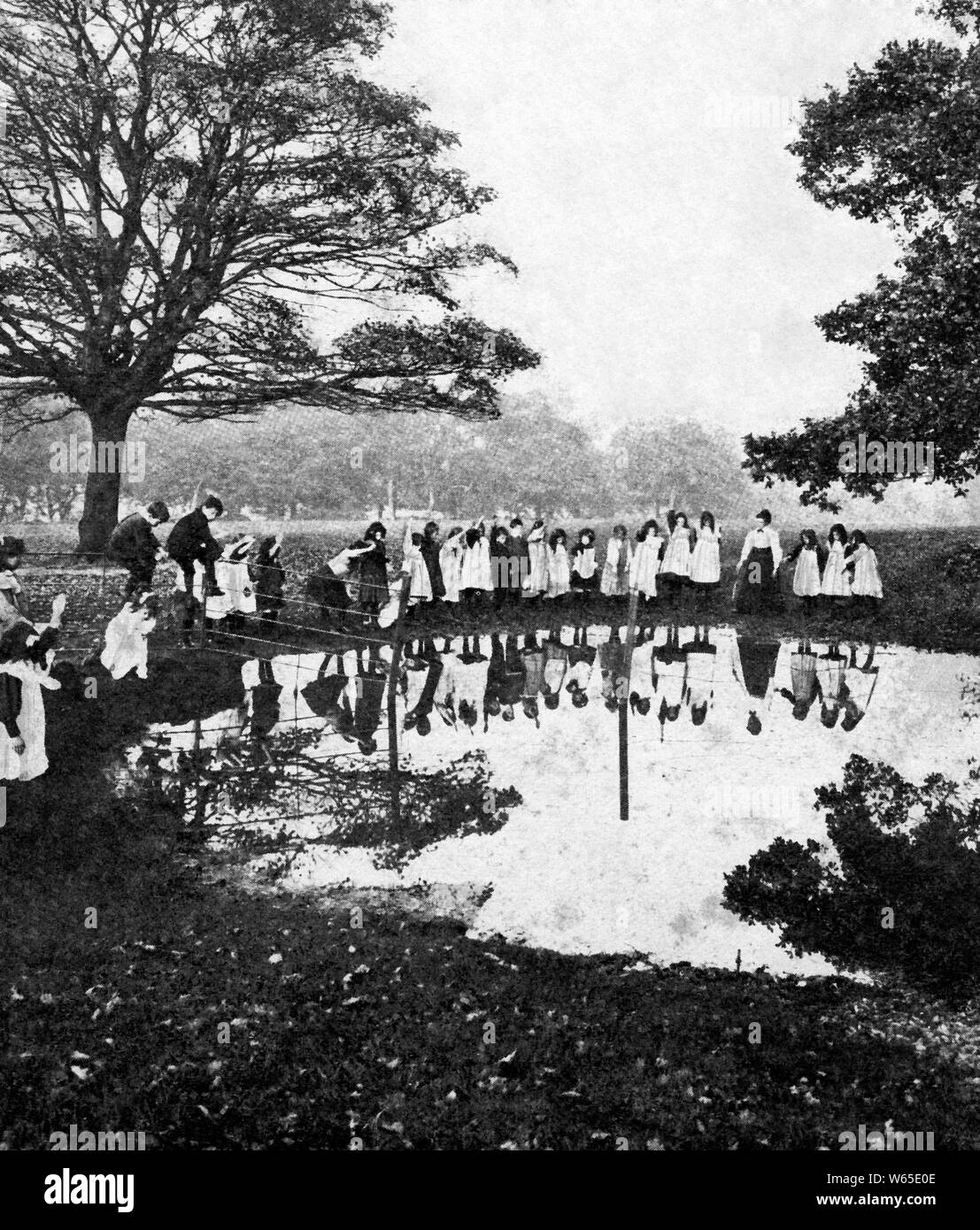 Summer camp images hi-res stock photography and images - Alamy