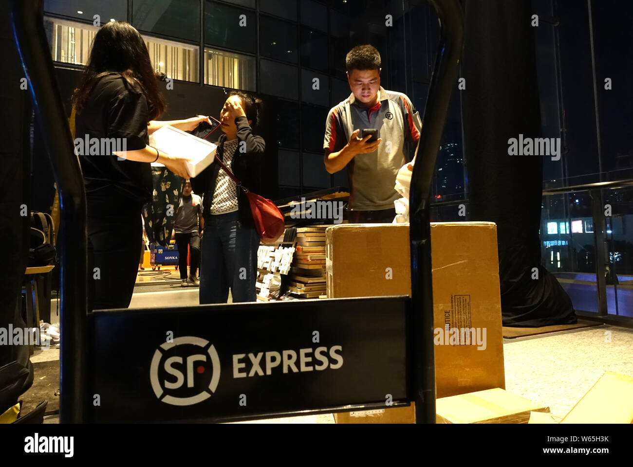 Sf distribution hi-res stock photography and images - Alamy