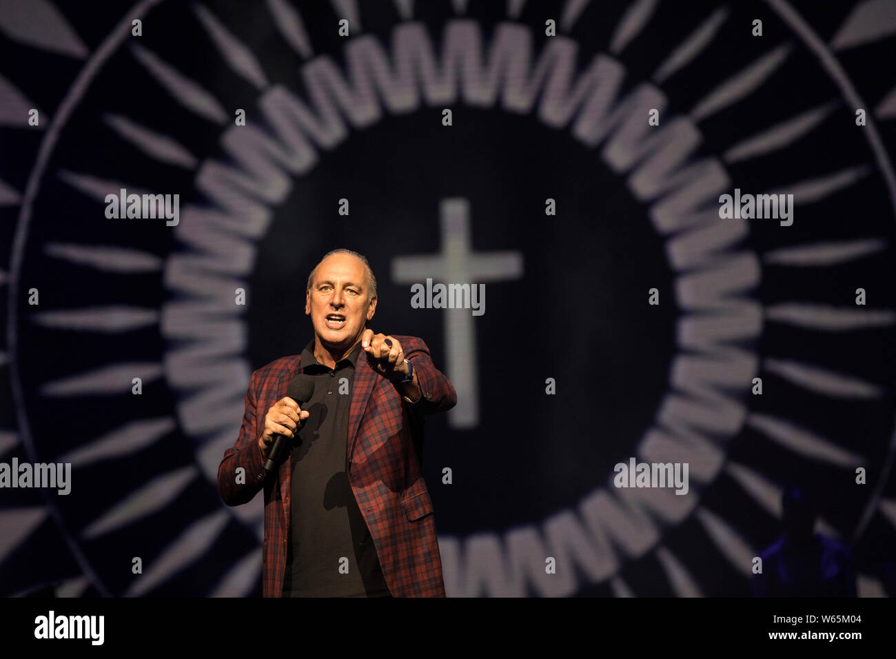 Hillsong Conference live at The O2 Arena, worshippers attend the ...