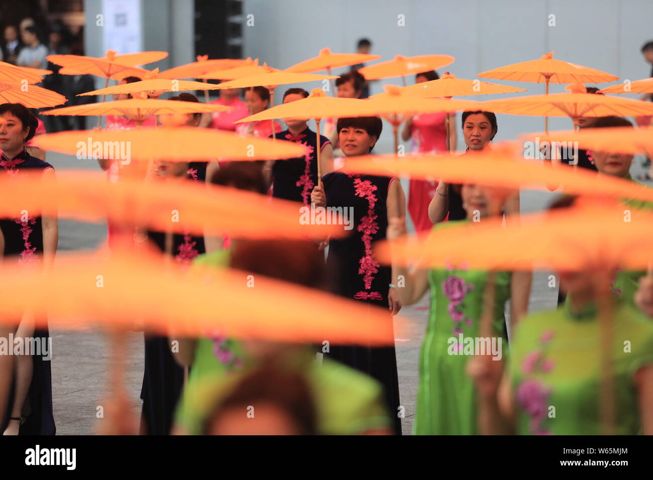 Qipao And Dance High Resolution Stock Photography and Images - Alamy