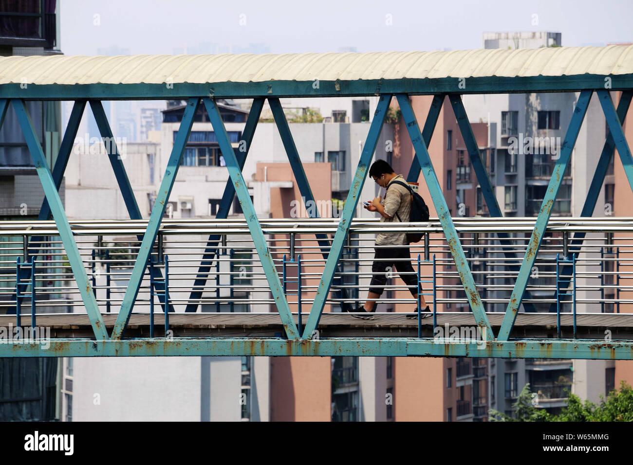 100 links hi-res stock photography and images - Alamy