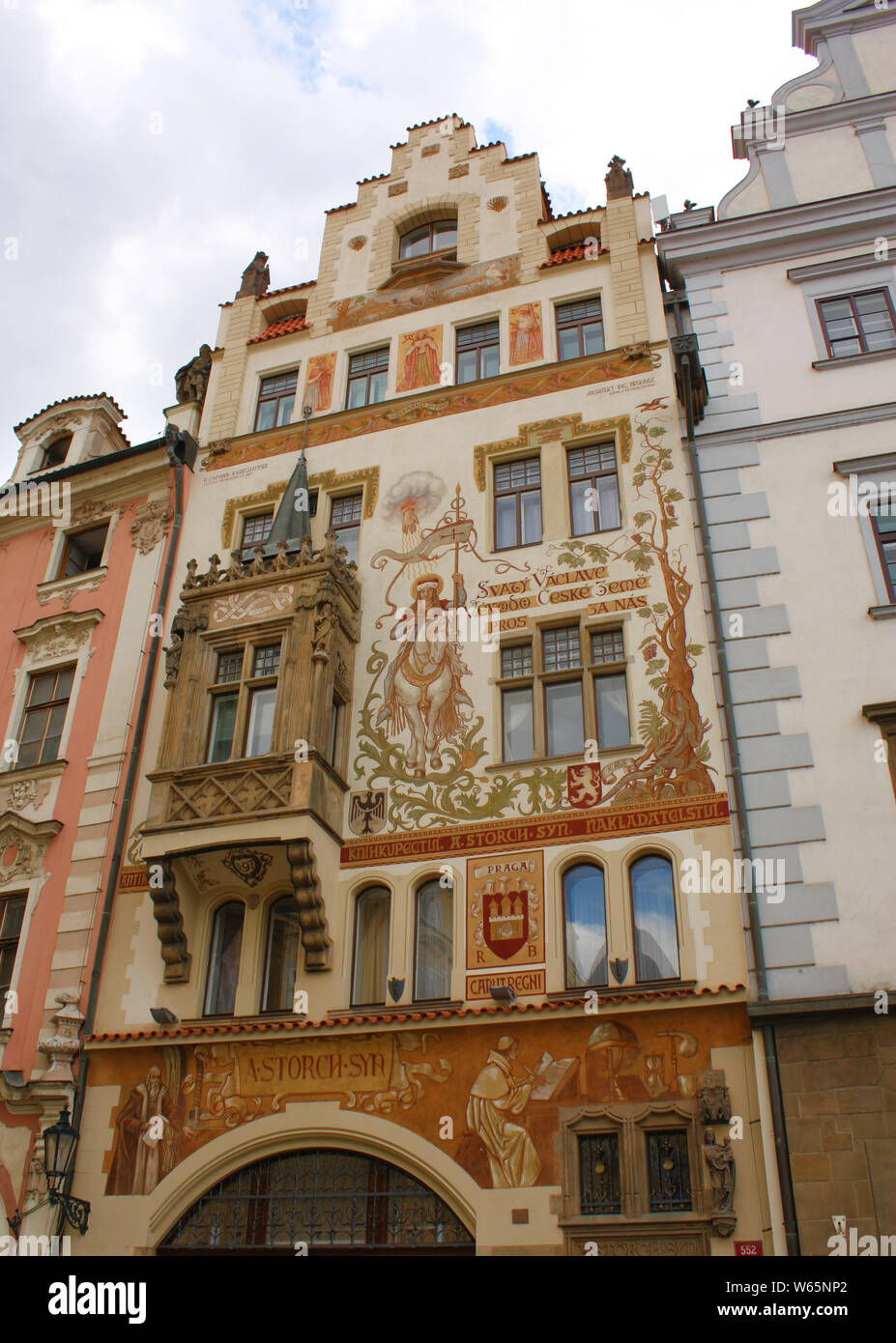 Painted house old town prague hi-res stock photography and images - Alamy
