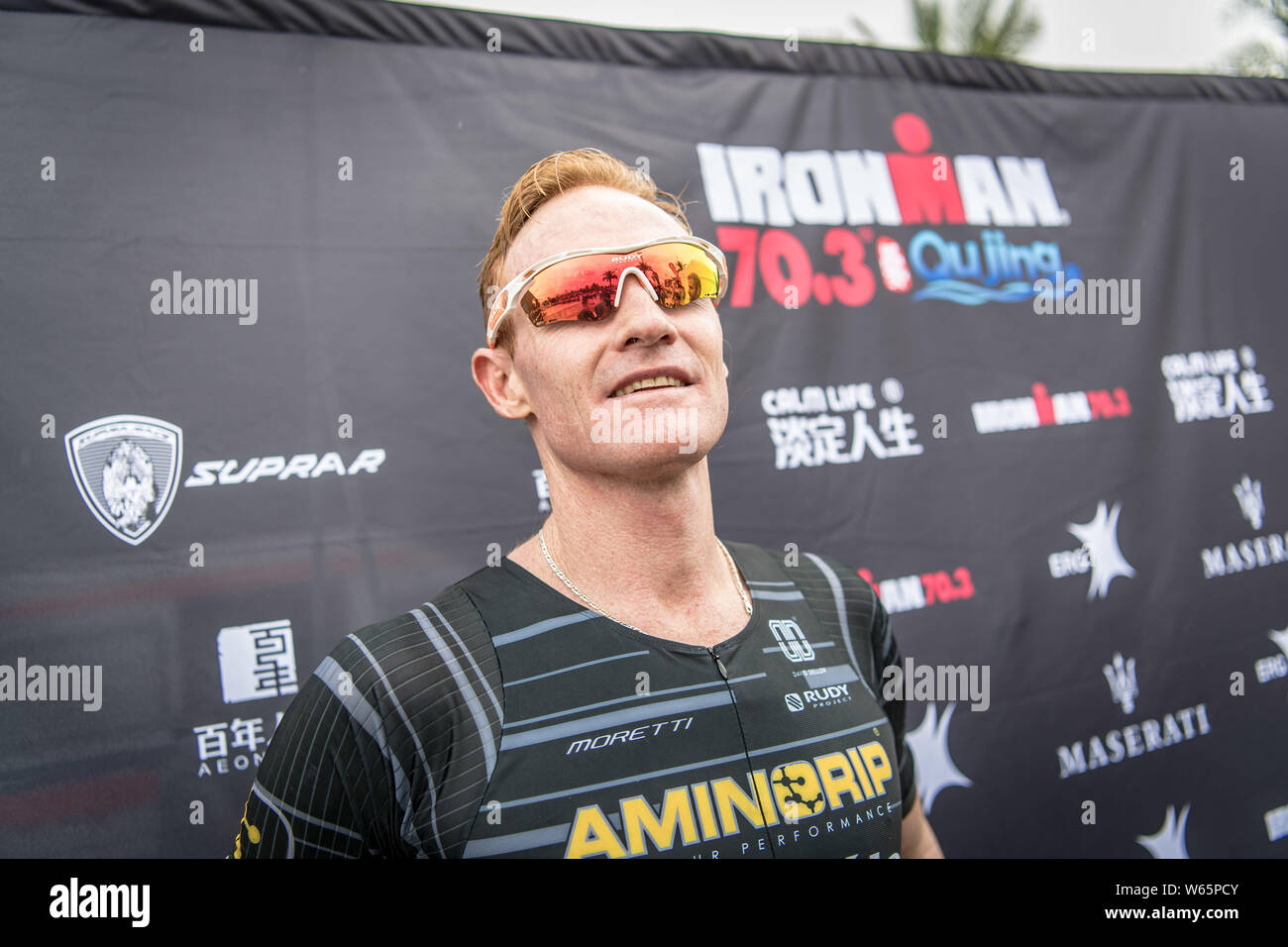 Dellow hi-res stock photography and images - Alamy