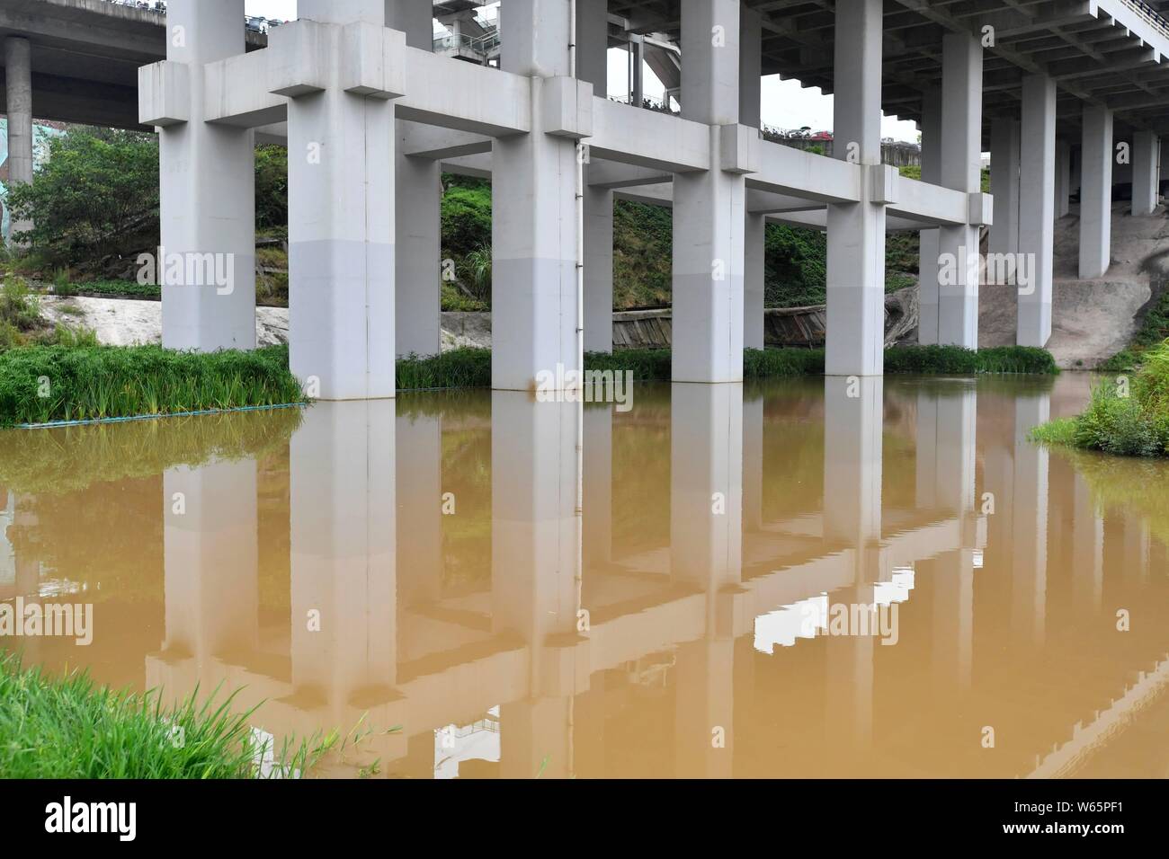 View of the "overwater subway station", Liujiaping subway station ...