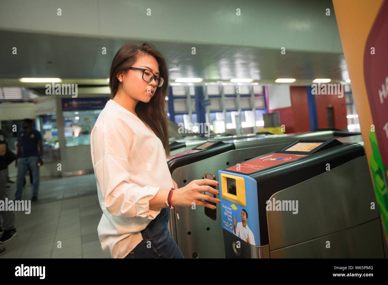 E wallet hi-res stock photography and images - Alamy