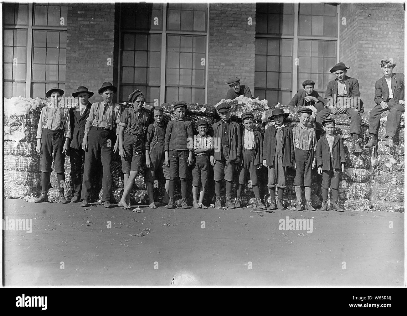 Mill off hi-res stock photography and images - Alamy