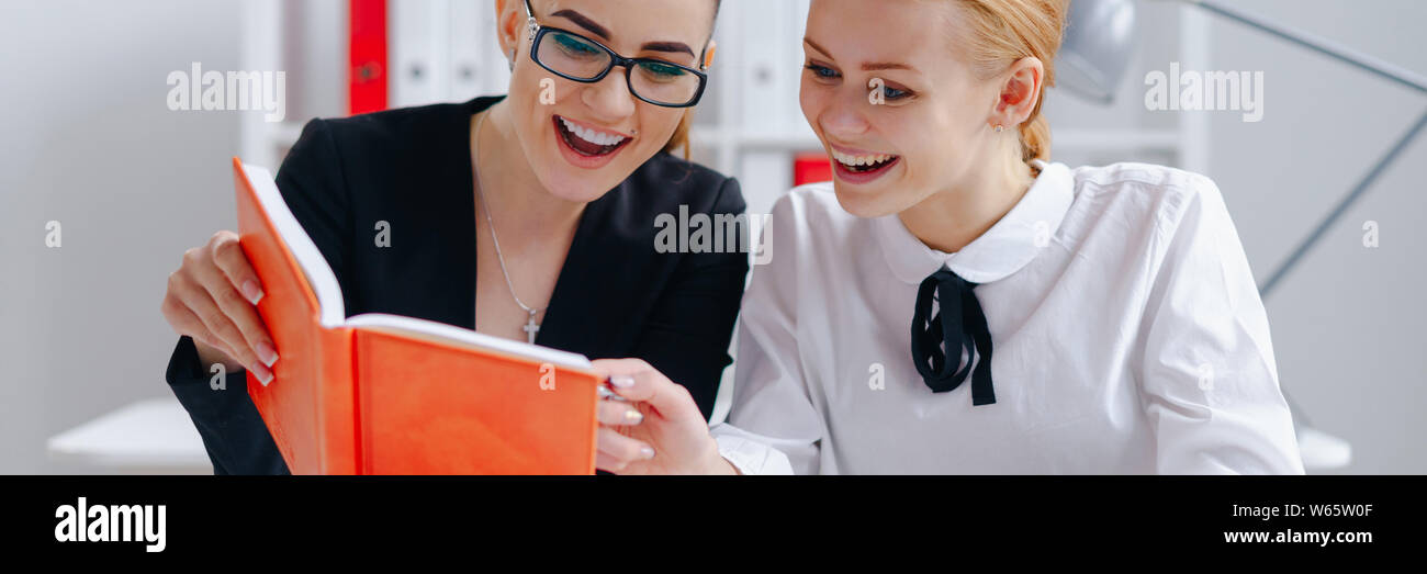 Smart company people Stock Photo - Alamy