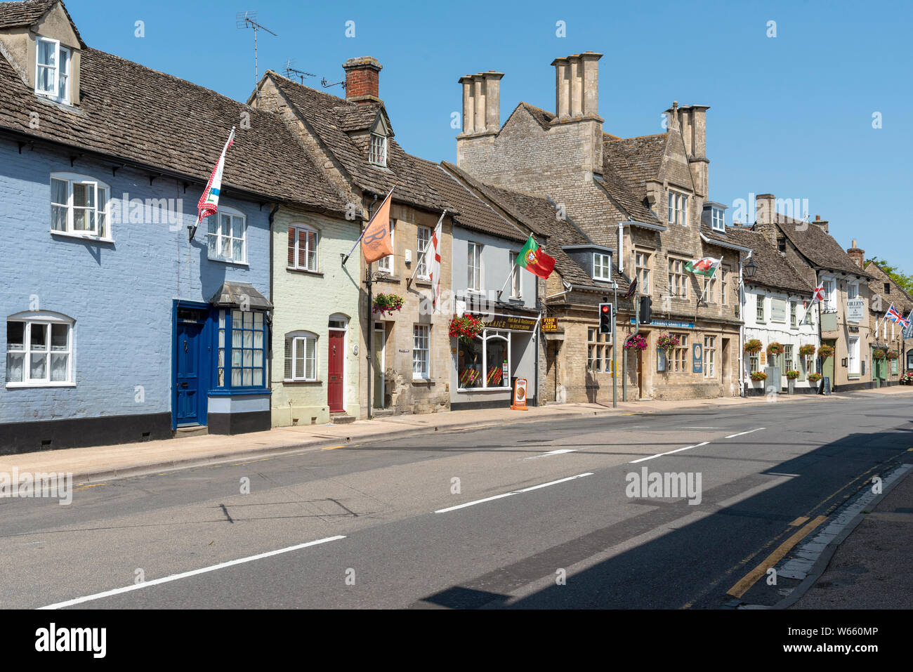 Lechlade on thames hi-res stock photography and images - Alamy