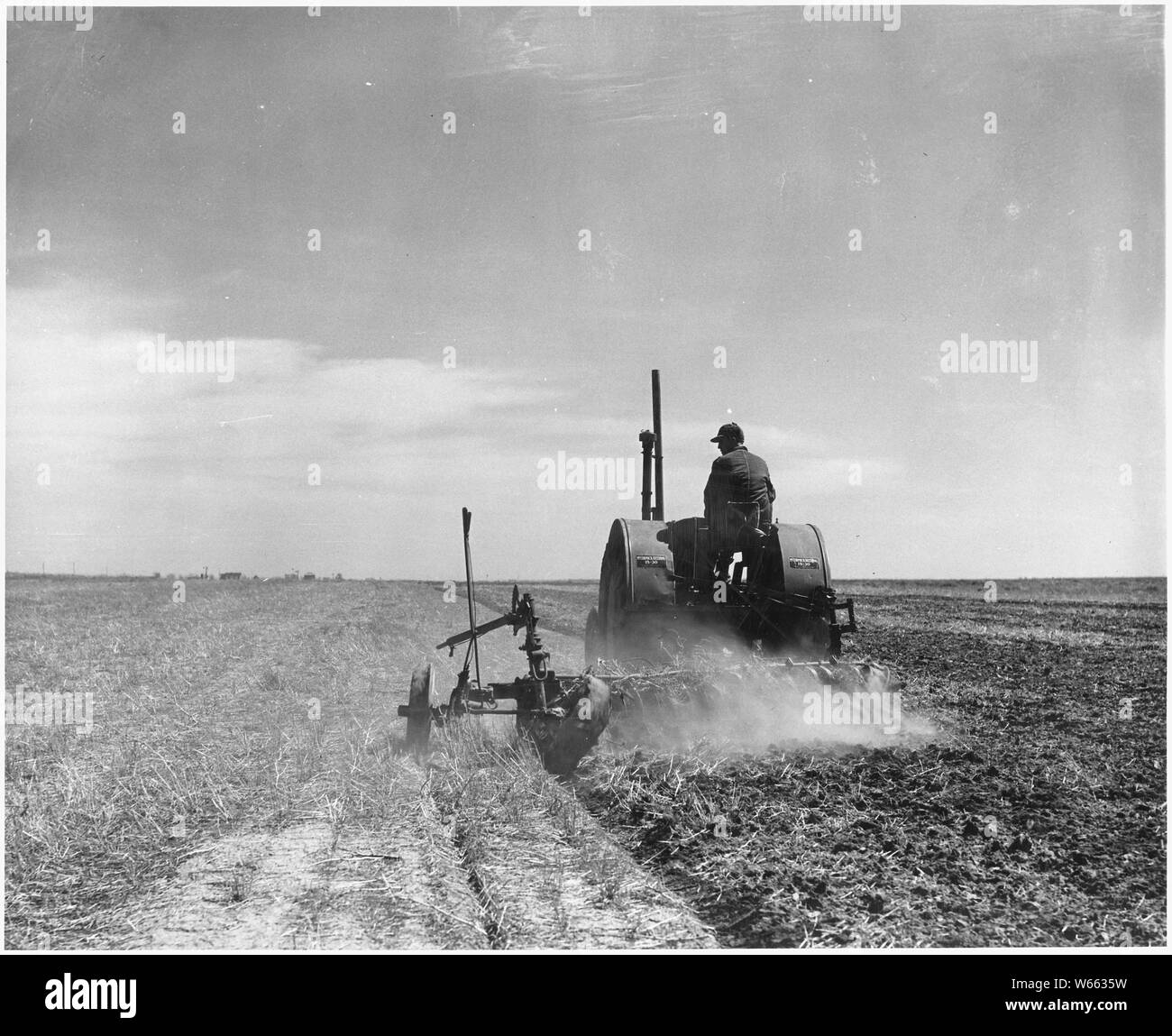 Land far Cut Out Stock Images & Pictures - Alamy