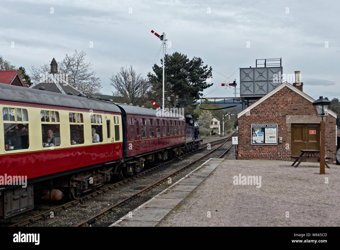 Strathspey steam line hi-res stock photography and images - Alamy
