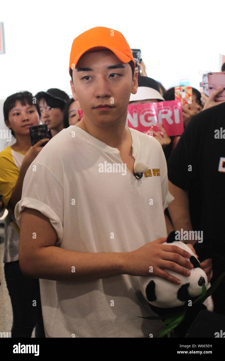 South Korean singer and actor Lee Seung-hyun, better known by his stage ...