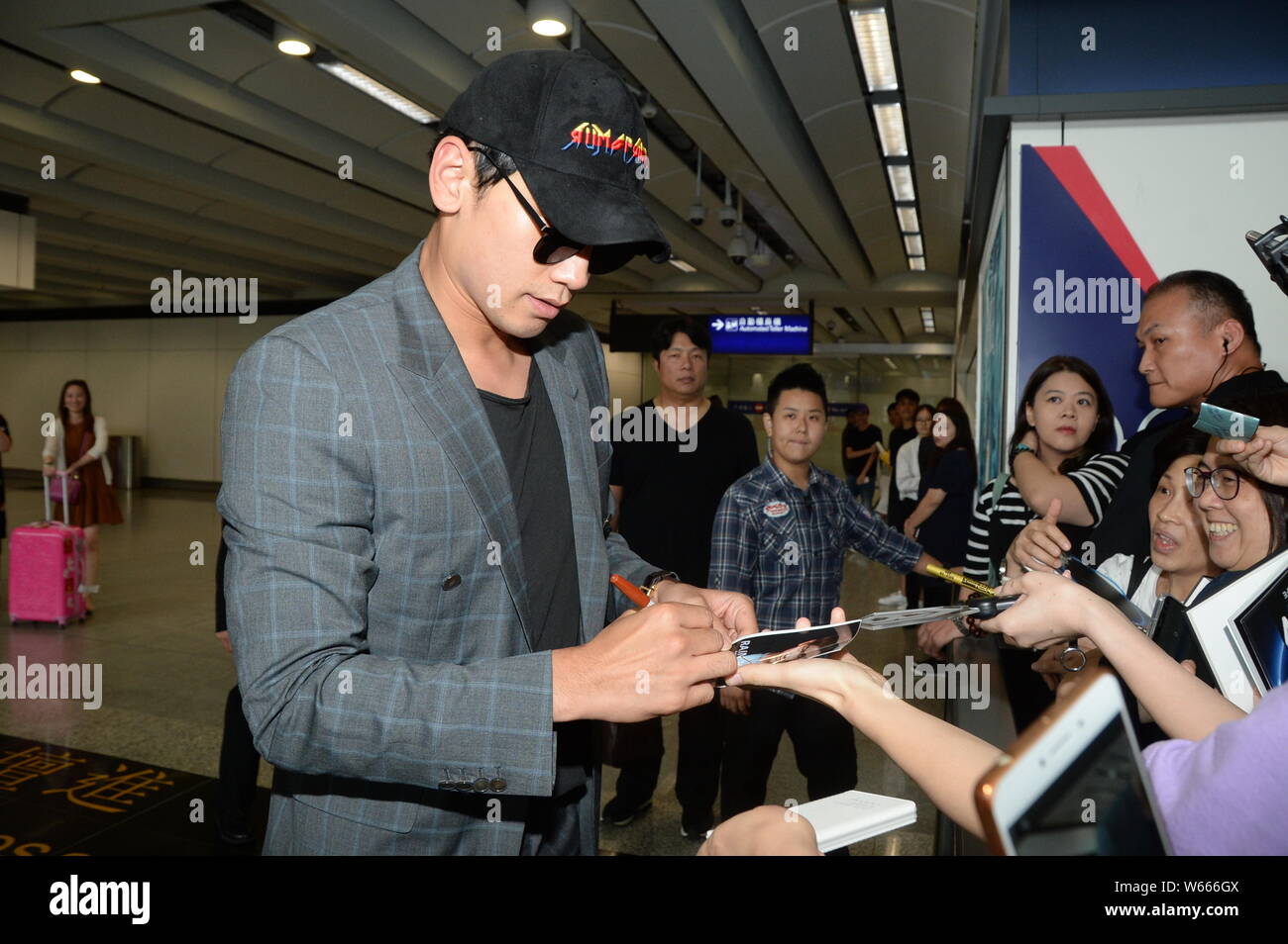 South Korean singer-songwriter and actor Jung Ji-hoon, better known by ...