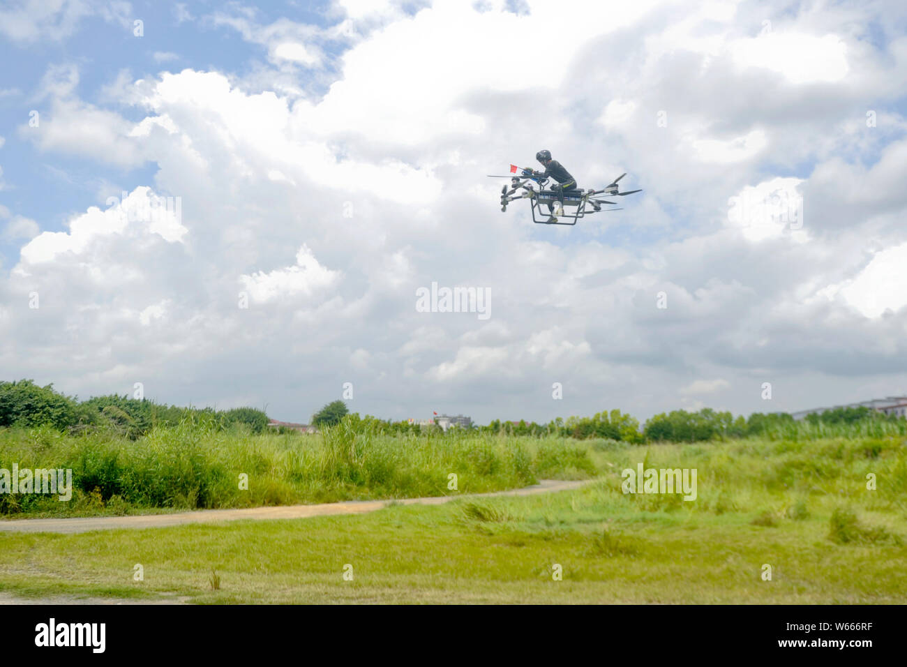 Flying motorcycle hi-res stock photography and images - Alamy