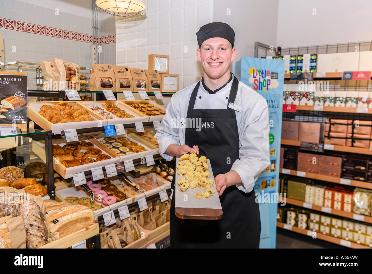 Marks and spencer food bakery hi-res stock photography and images - Alamy