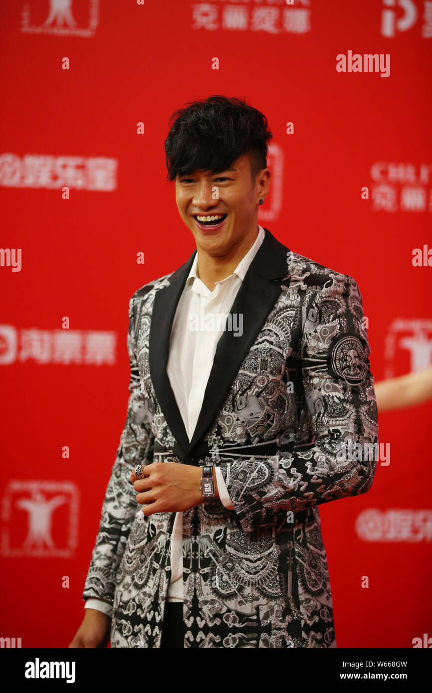 --FILE--Taiwan-based Chinese-American singer and actor Peter Ho arrives ...