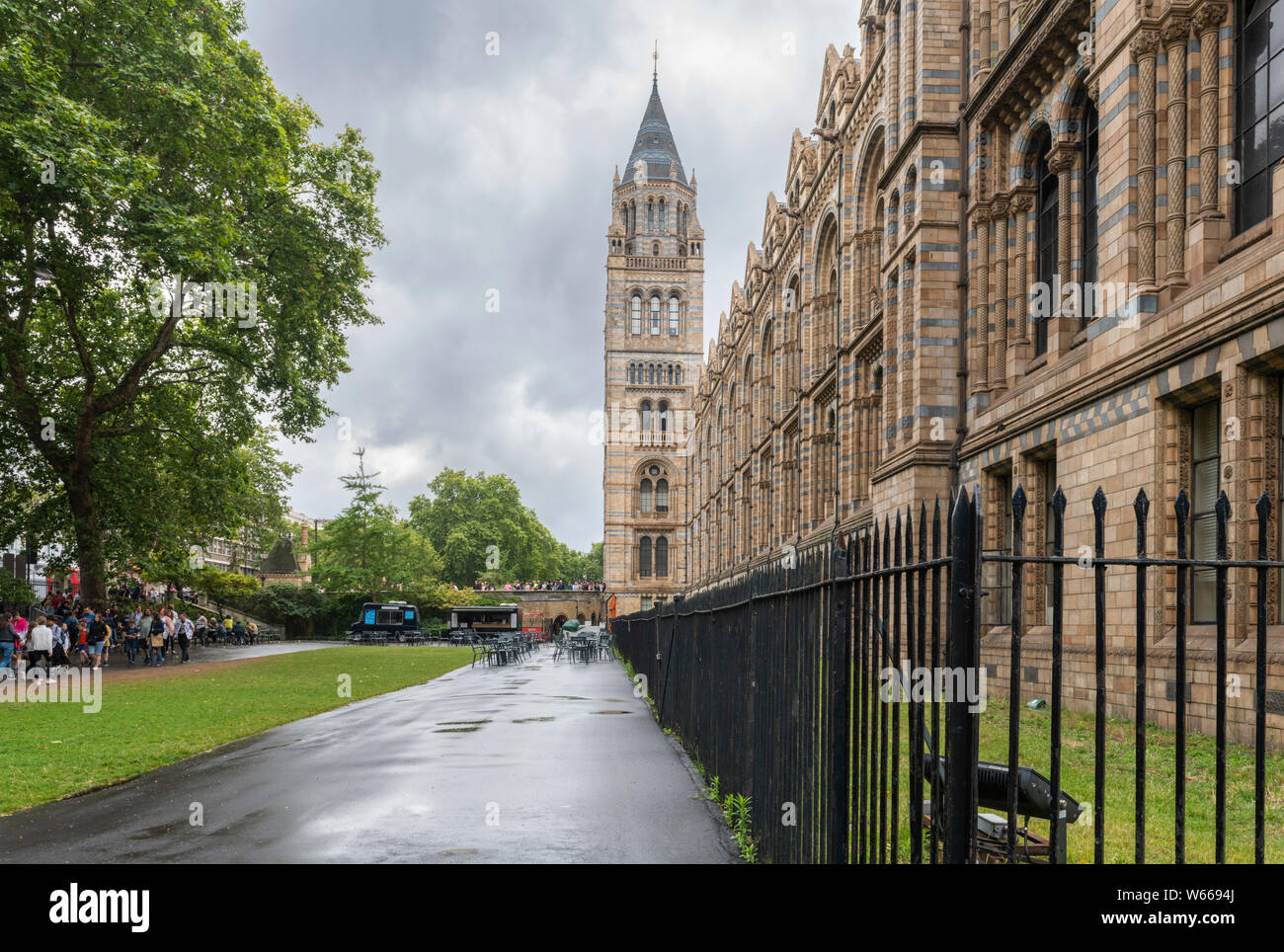 Pathway leading up to National History Museum Cromwell Road London SW7 ...