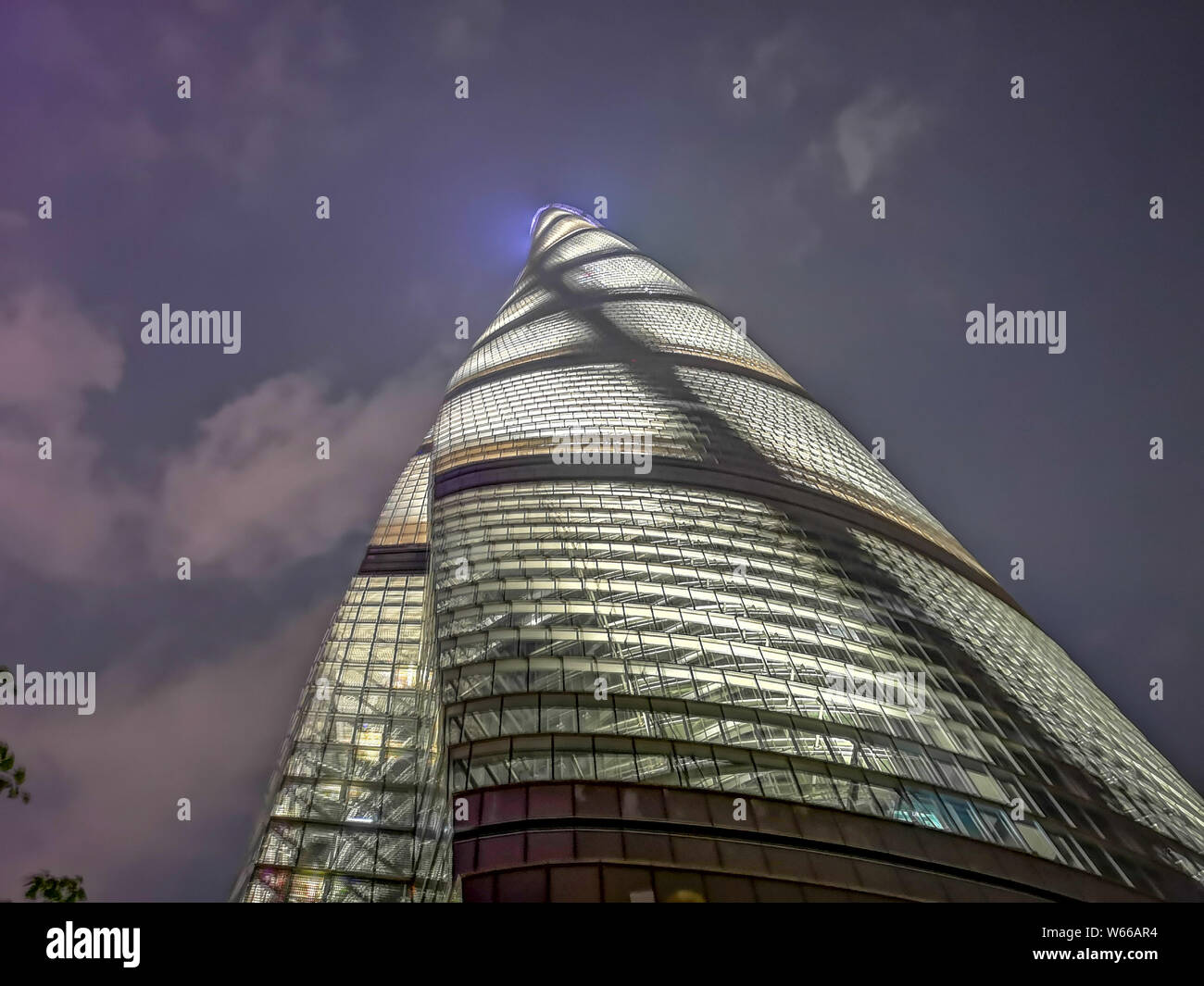 Shanghai tower from the ground hi-res stock photography and images - Alamy