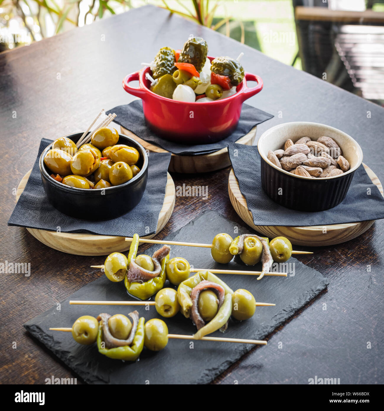 Spanish tapas pinchos hi-res stock photography and images - Alamy