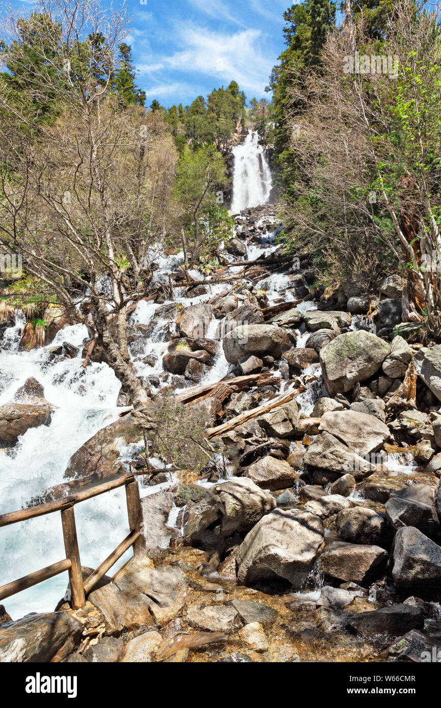 Autumn fall forest in Pyrenees Valle de Ordesa Huesca Spain Stock Photo ...