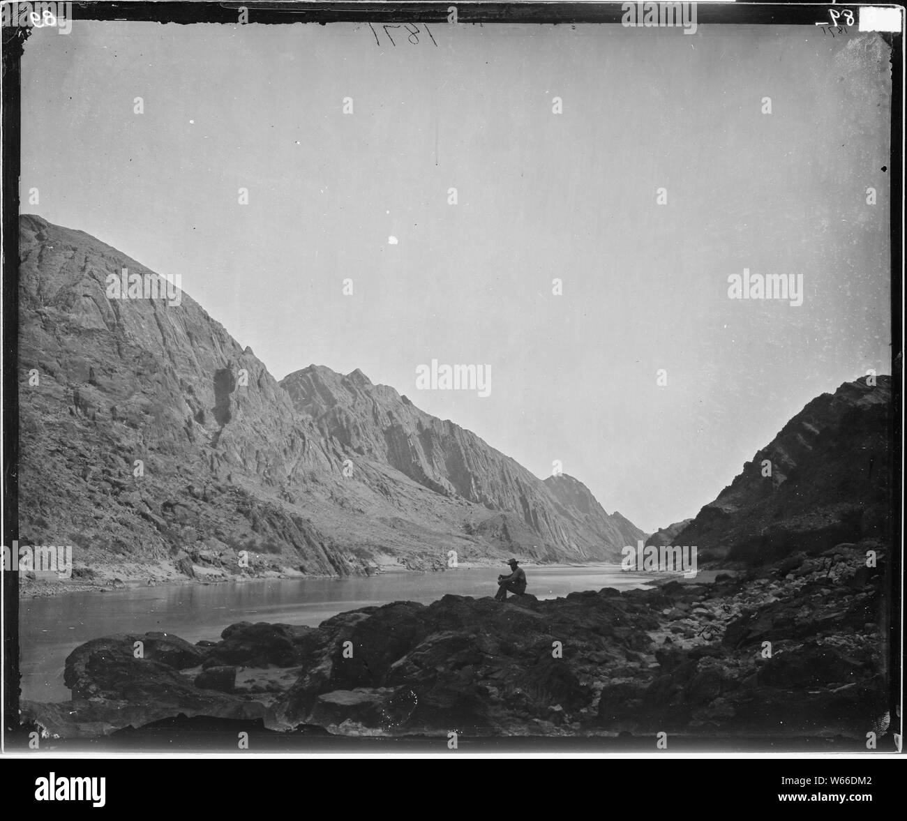 ICEBERG CANYON, LOOKING ABOVE COLORADO RIVER Stock Photo - Alamy