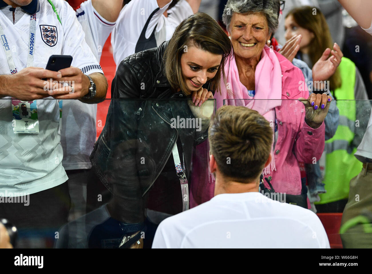 Shannon Horlock, the girlfriend of goalkeeper Nick Pope of England ...