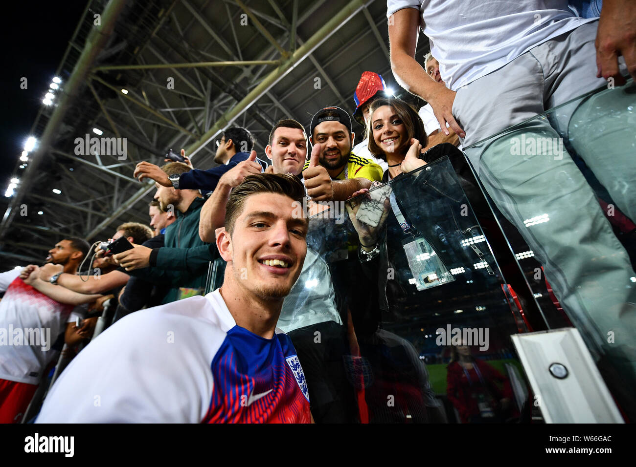 Shannon Horlock, the girlfriend of goalkeeper Nick Pope of England ...