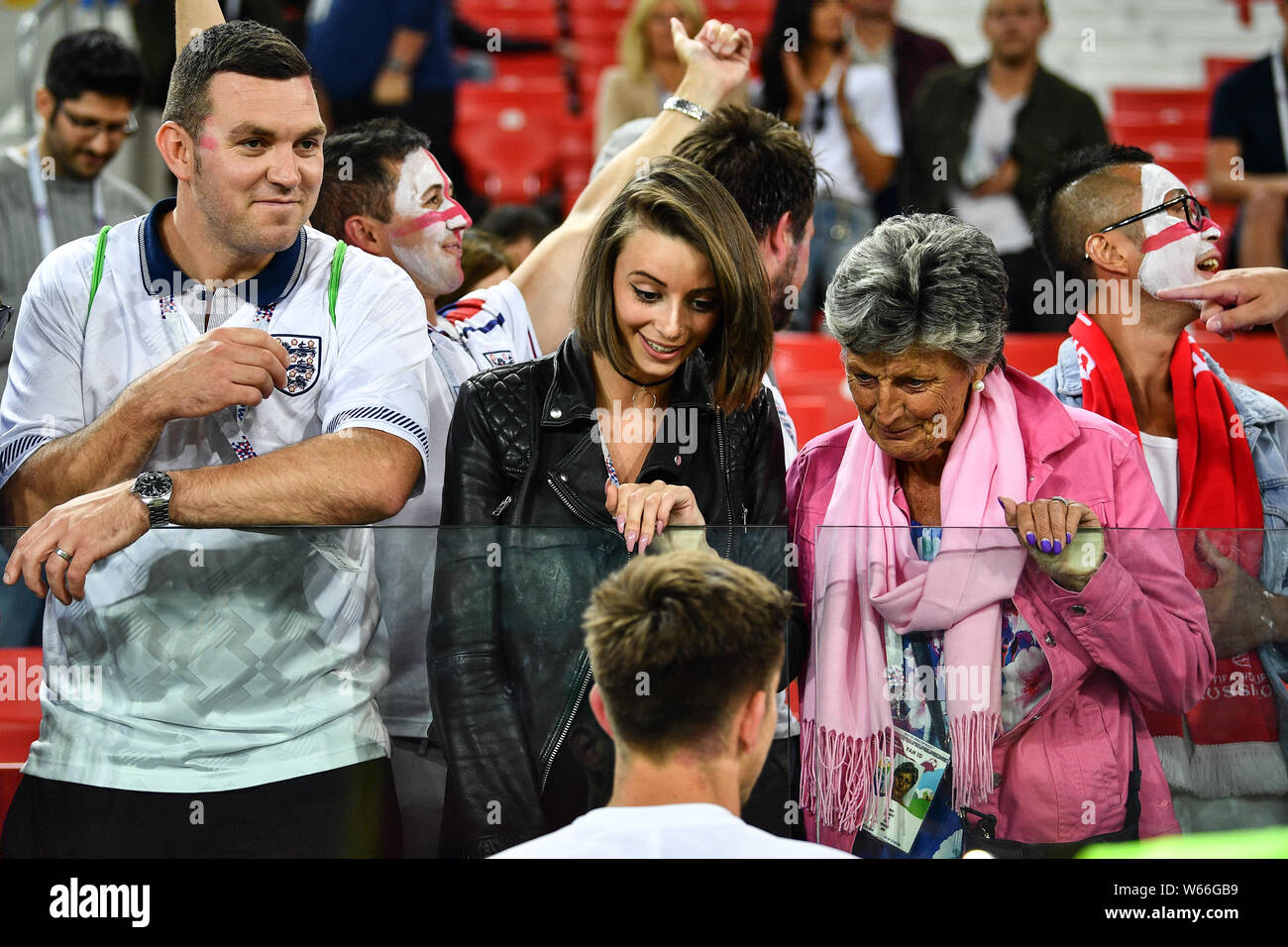 Shannon Horlock, the girlfriend of goalkeeper Nick Pope of England ...