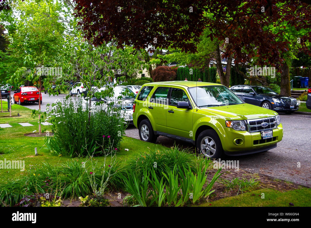 Car park urban scene view hi-res stock photography and images - Alamy