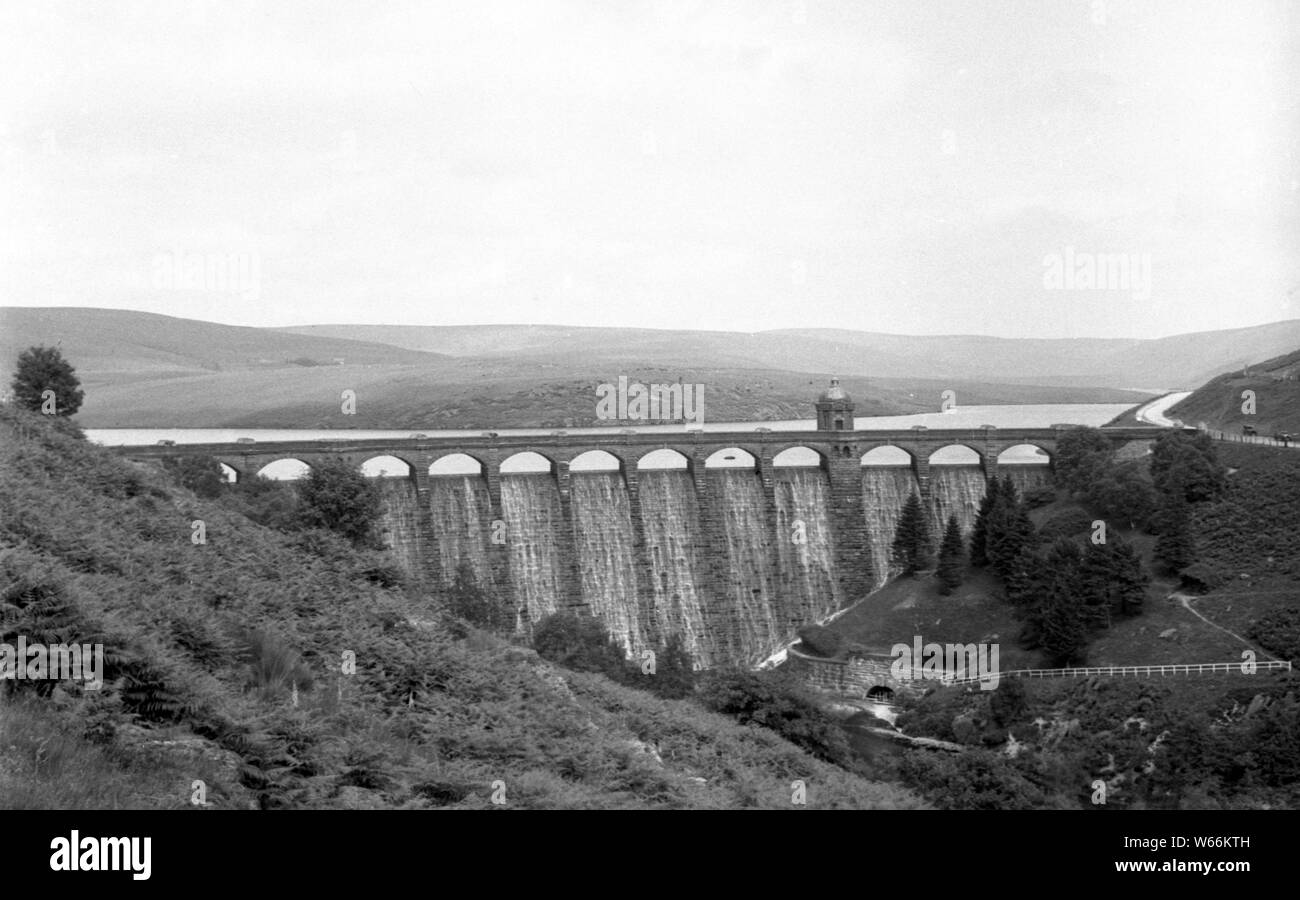 Staudamm Craig Goch Wales / Craig Goch Dam Elan Valley Stock Photo - Alamy